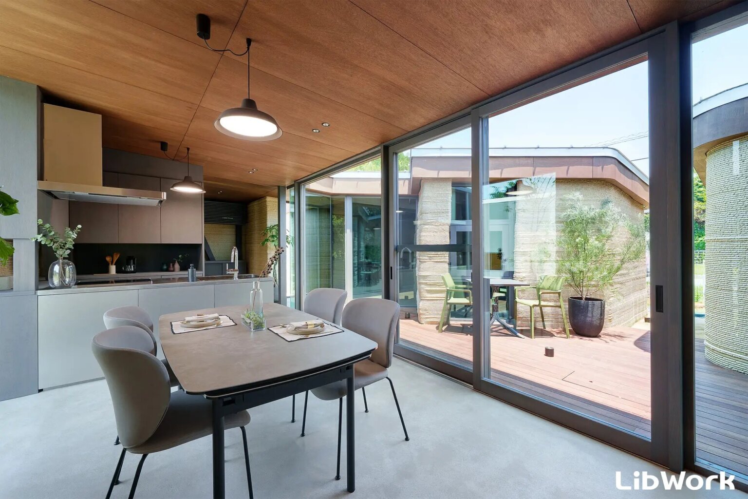 Lib Work 国内初! 土を主原料とした約100㎡の3Dプリンター住宅（一般住宅用）完成。 | SUGITEC｜建設業界の最新技術紹介